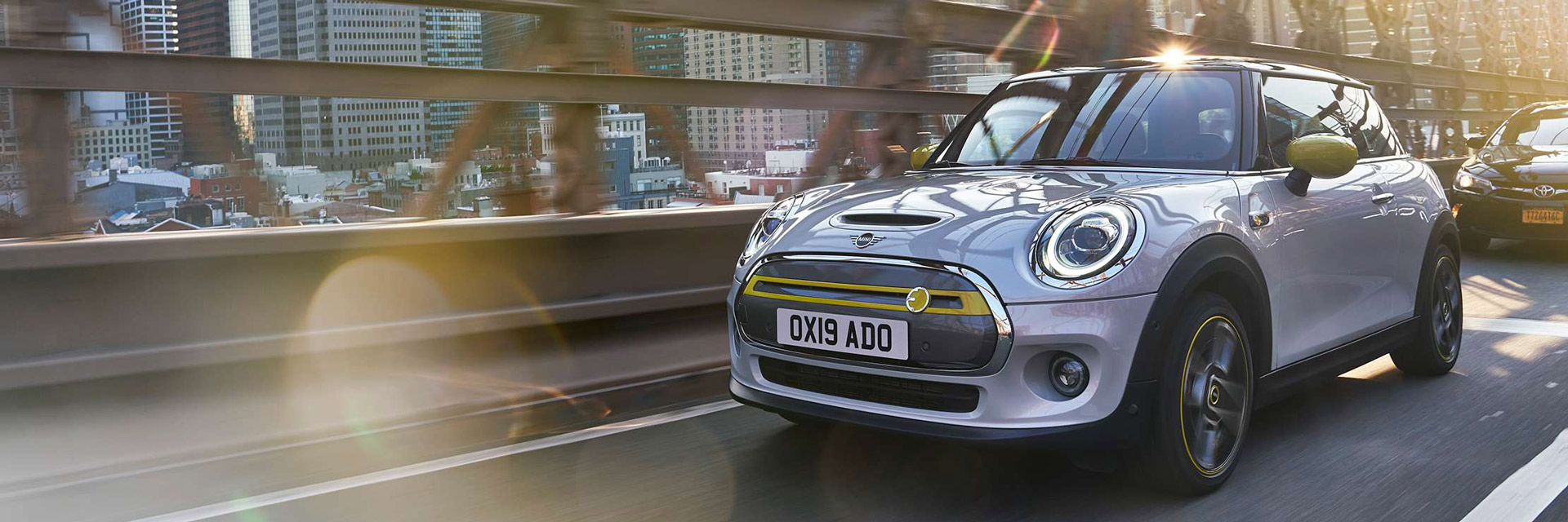 MINI elektrinis mobilumas - įkrovimas | MINI.lt